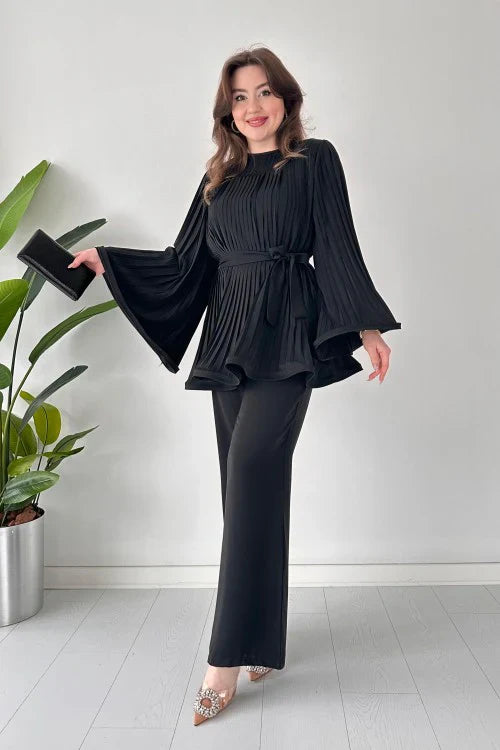 Natalie's Timeless Charm Duo Collection – Maple Wardrobe